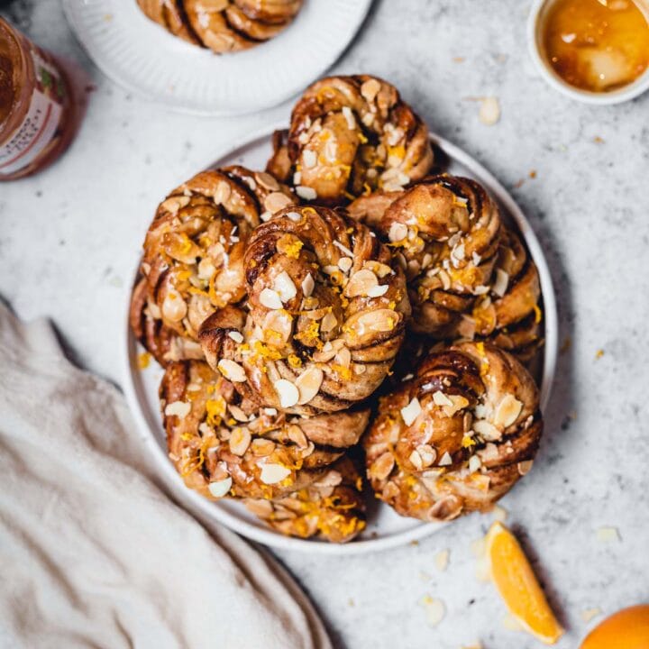 Vegan Orange Cardamom Buns - My Vegan Minimalist