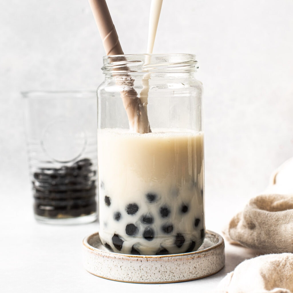 Jasmine Green Milk Tea - Boba - My Vegan Minimalist