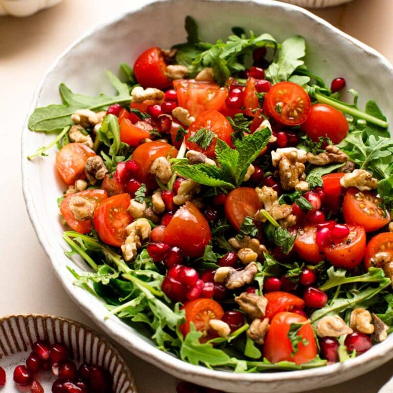 Rocca Salad w Easy Dressing - My Vegan Minimalist