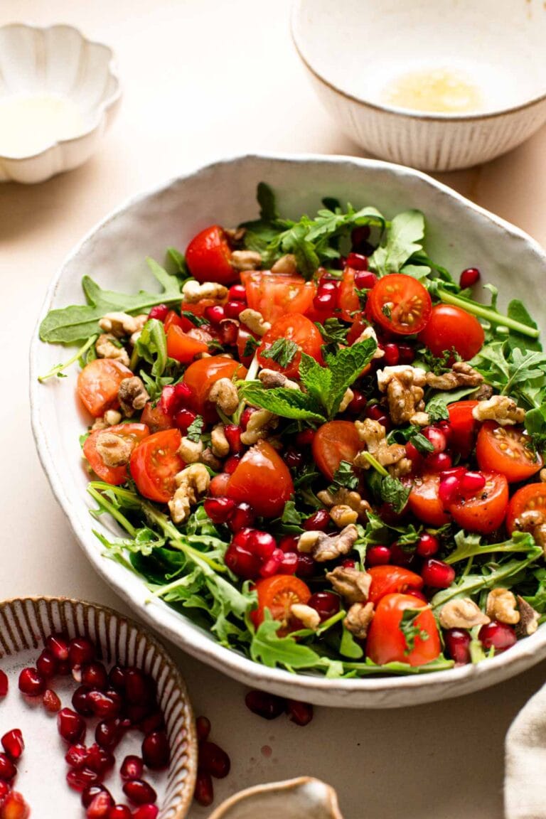 Rocca Salad w Easy Dressing - My Vegan Minimalist