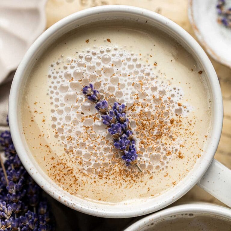 Lavender Milk Tea (5 Ingredients, 10 minutes) - My Vegan Minimalist