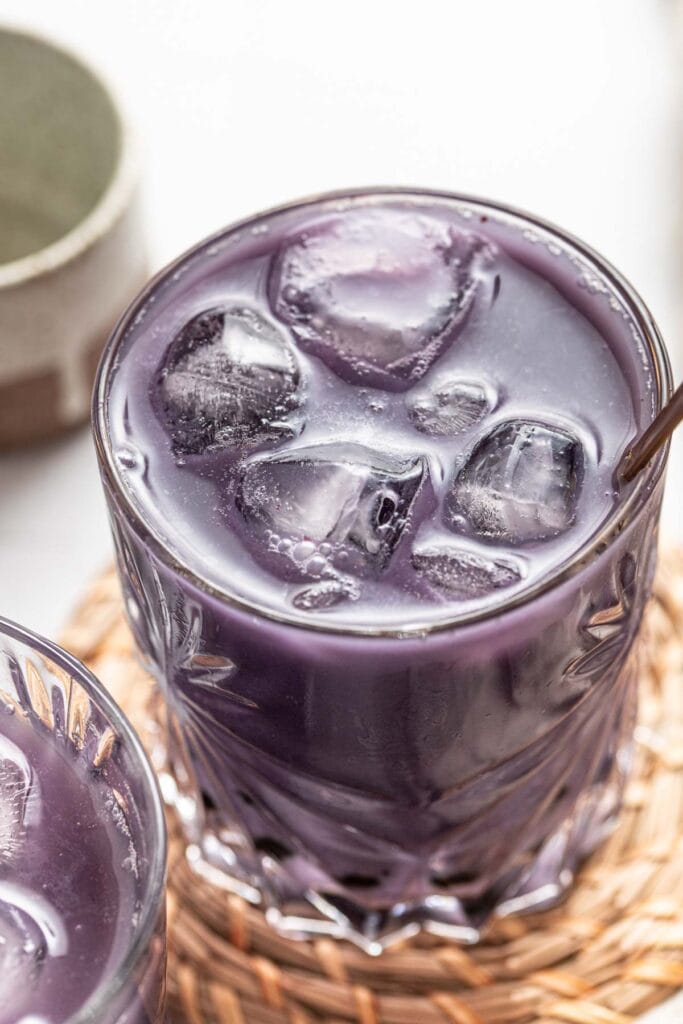 Blueberry Bubble Milk Tea - Boba - My Vegan Minimalist