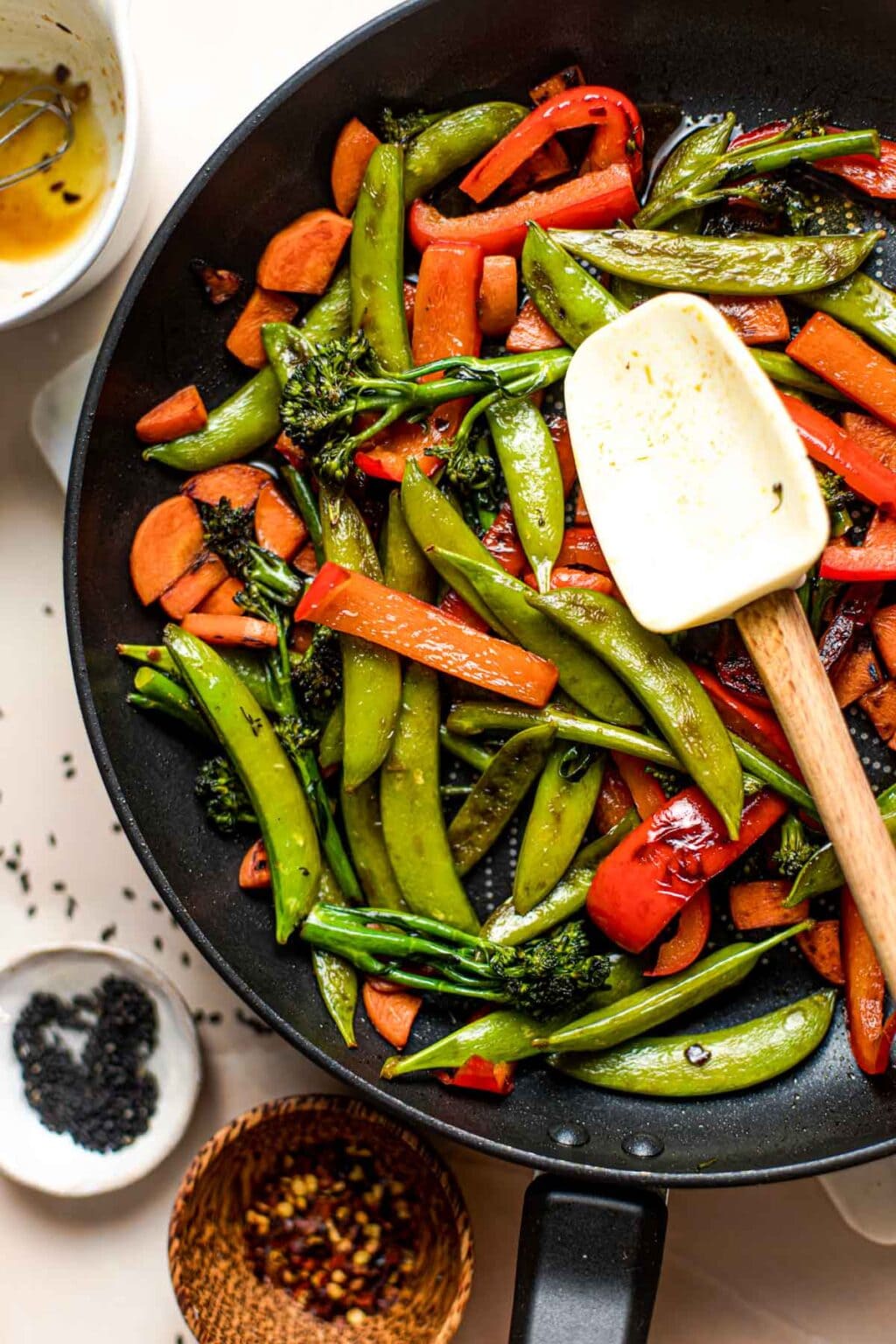 Pad Pak Thai (Stir-Fried Veggies) - My Vegan Minimalist