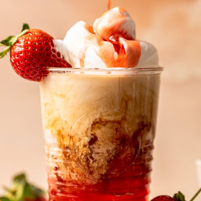 Easy & Pink Iced Strawberry Latte - My Vegan Minimalist