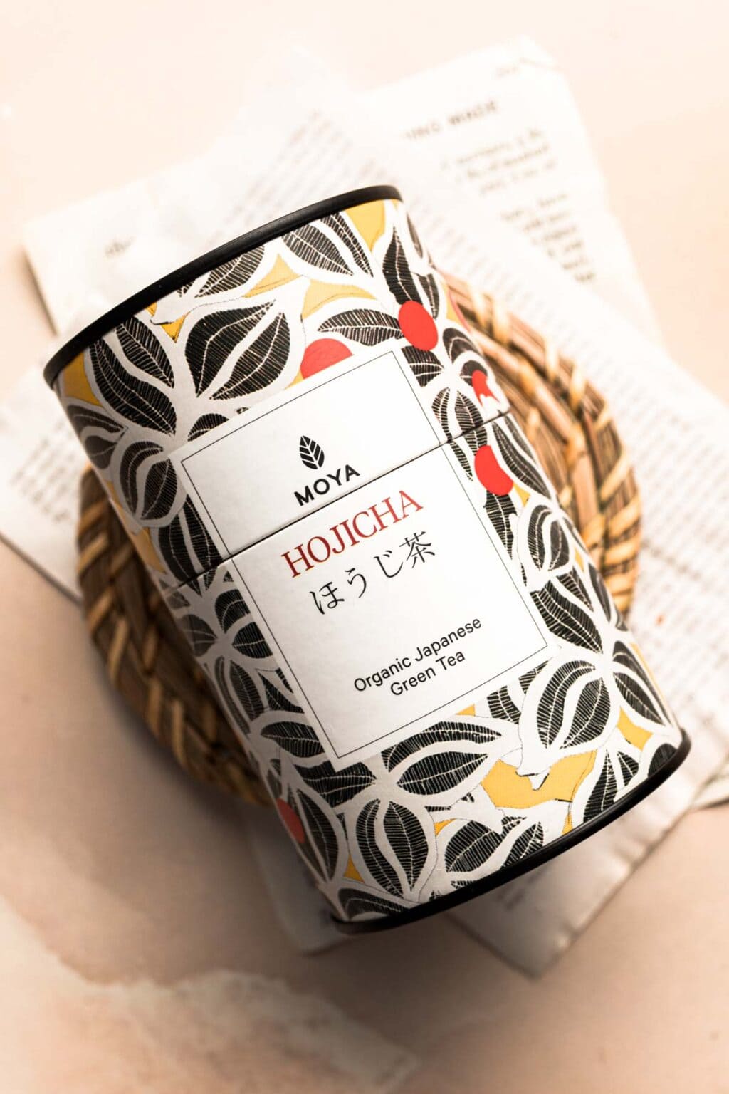 Hot or Iced Hojicha Latte - Roasted Green Tea Drink - My Vegan Minimalist