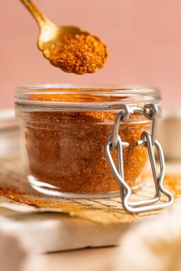 Homemade Red Robin Seasoning - The Best Copycat Recipe - My Vegan ...