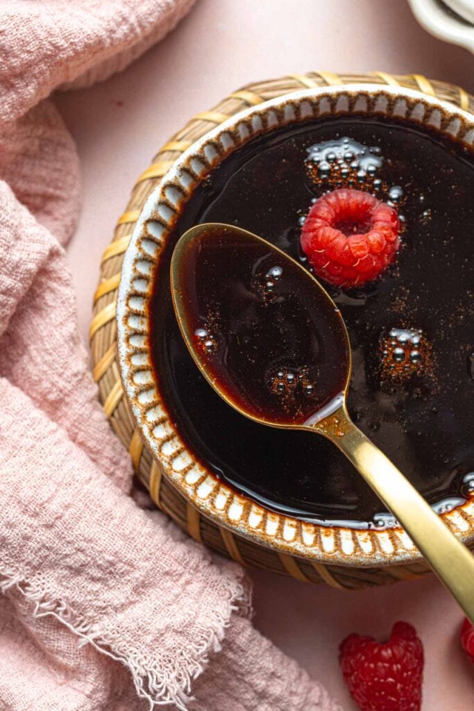 Raspberry Balsamic Vinegar Glaze - Easy Reduction - My Vegan Minimalist